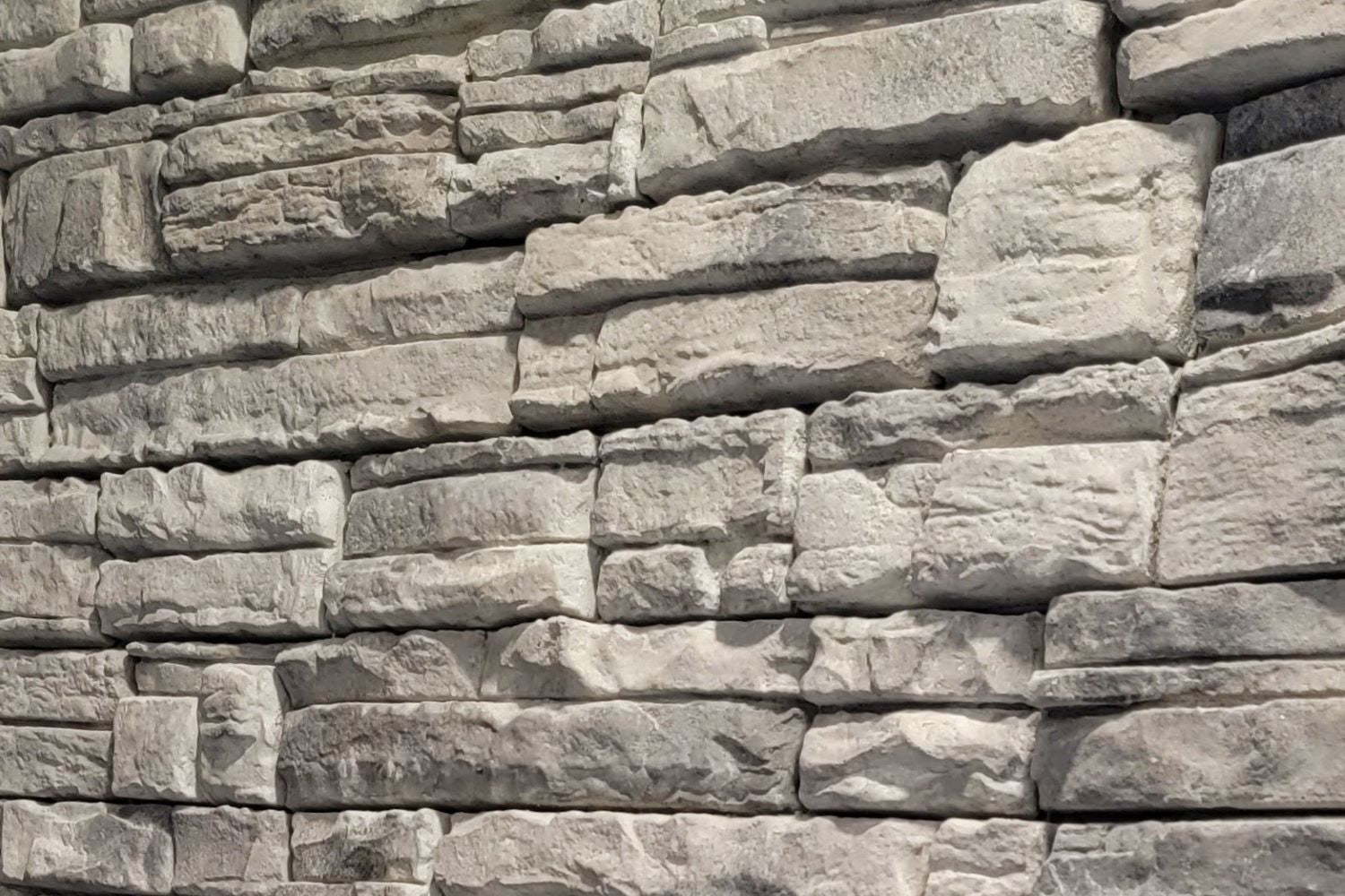 Gray Stone Veneer is a Hot Design Trend - Mountain View Stone - Carved ...