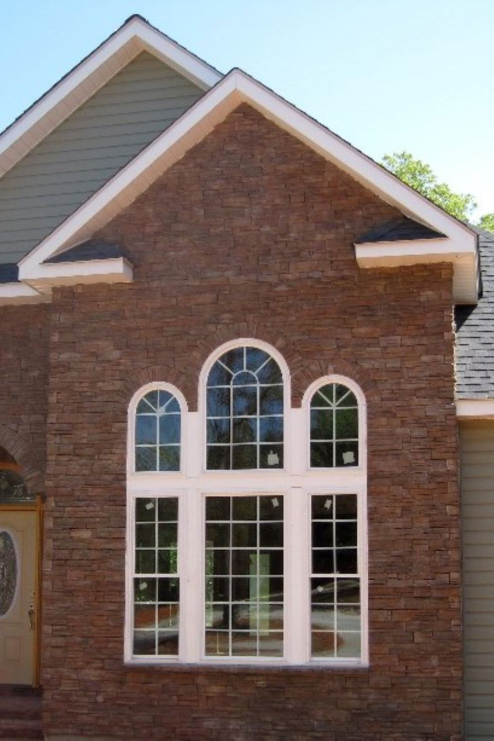 Stone Veneer Panels - Ready Stacked Stone Chardonnay - Mountain View Stone