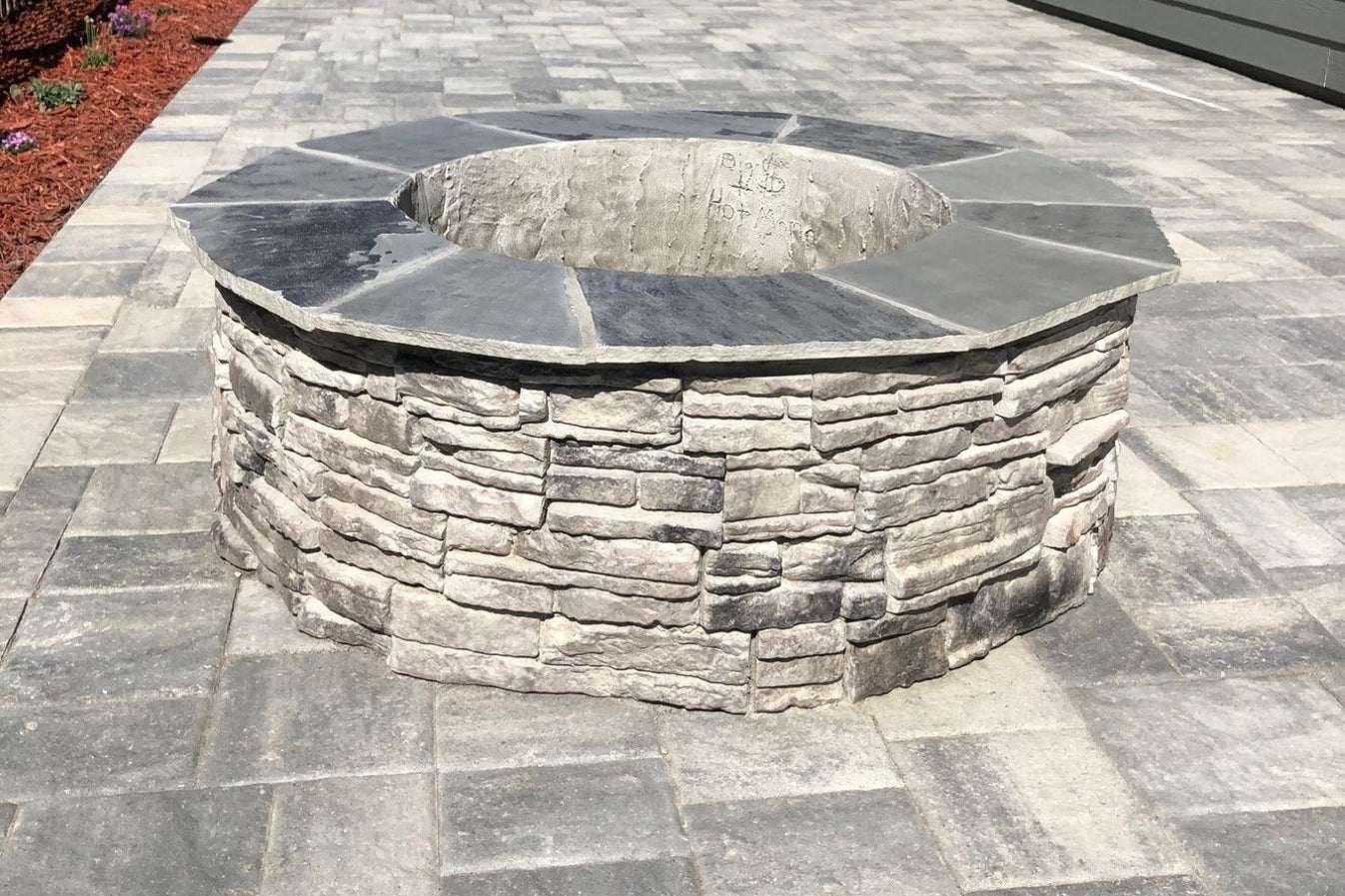 Stone Veneer Panels - Ready Stacked Stone Cool Gray - Mountain View Stone